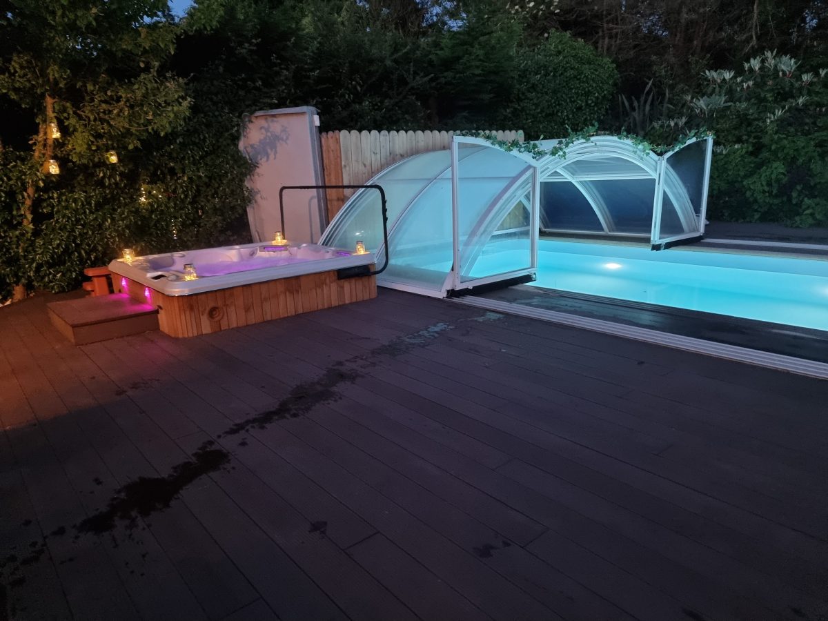 Gallery | Stunning Visuals of Our Pool Enclosures